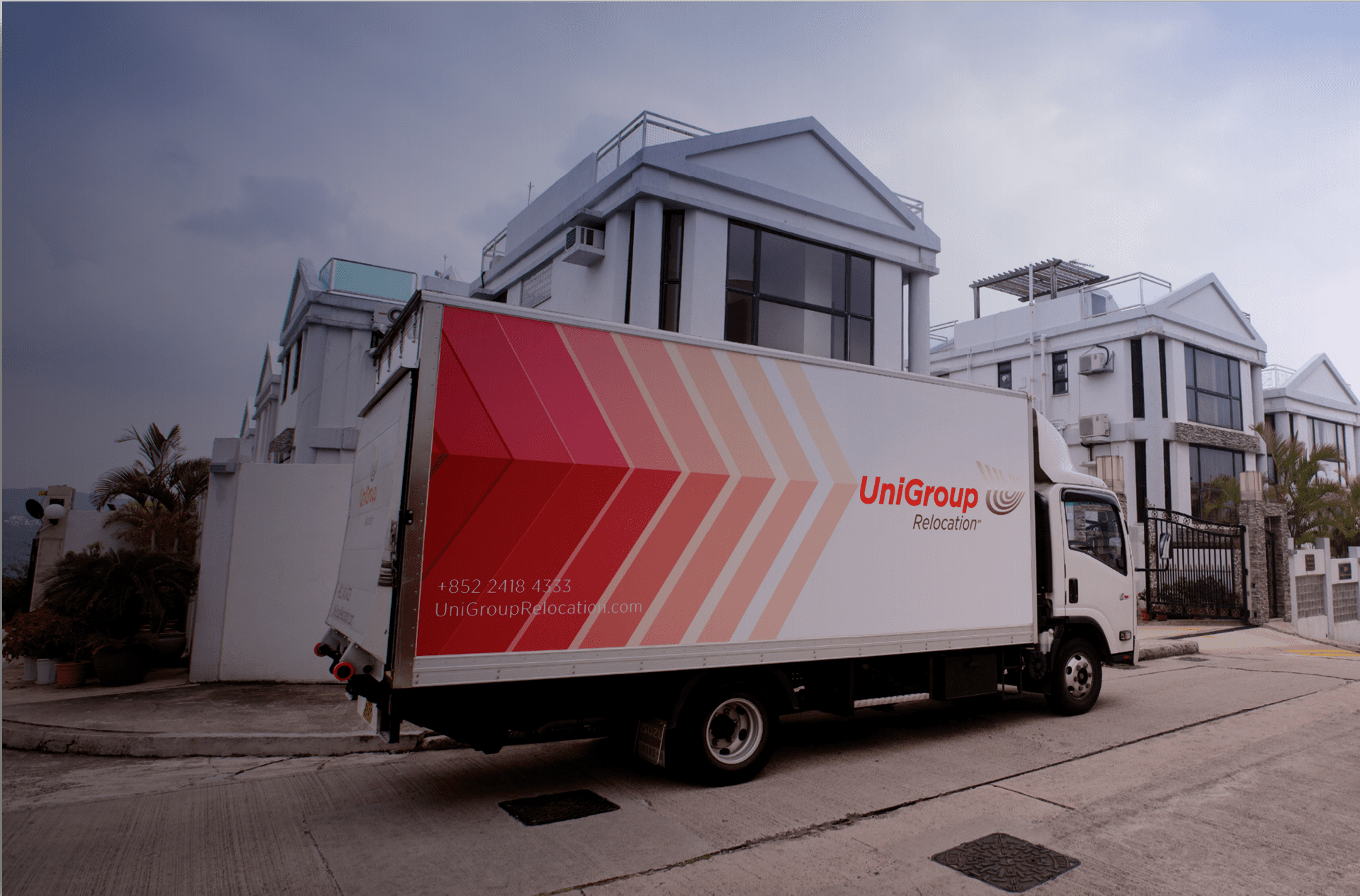 Moving Companies Asia - Moving Company Hong Kong - UniGroup Asia